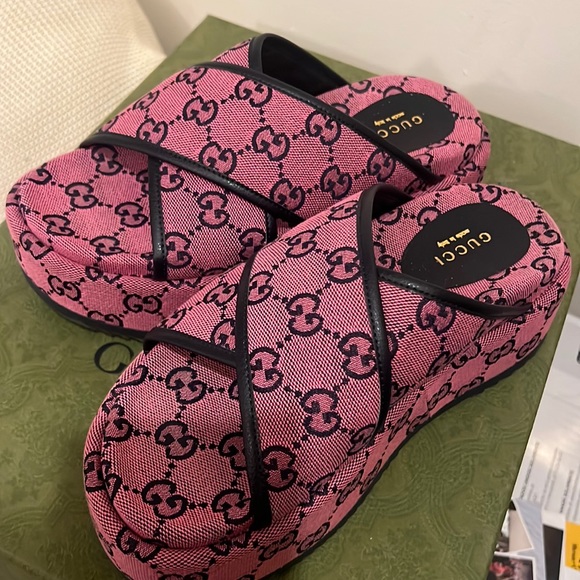 Shoes | Gucci Angelina Monogram Multicolor Cross Cross Platform Slides ...